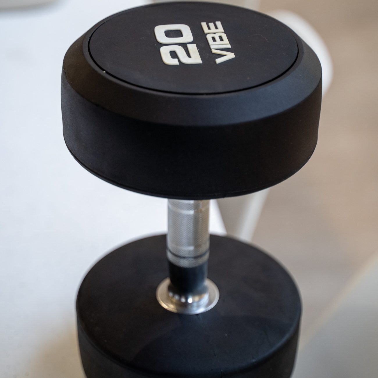 Round Rubber Dumbbells, 20 Kg (Pair) - Vibe